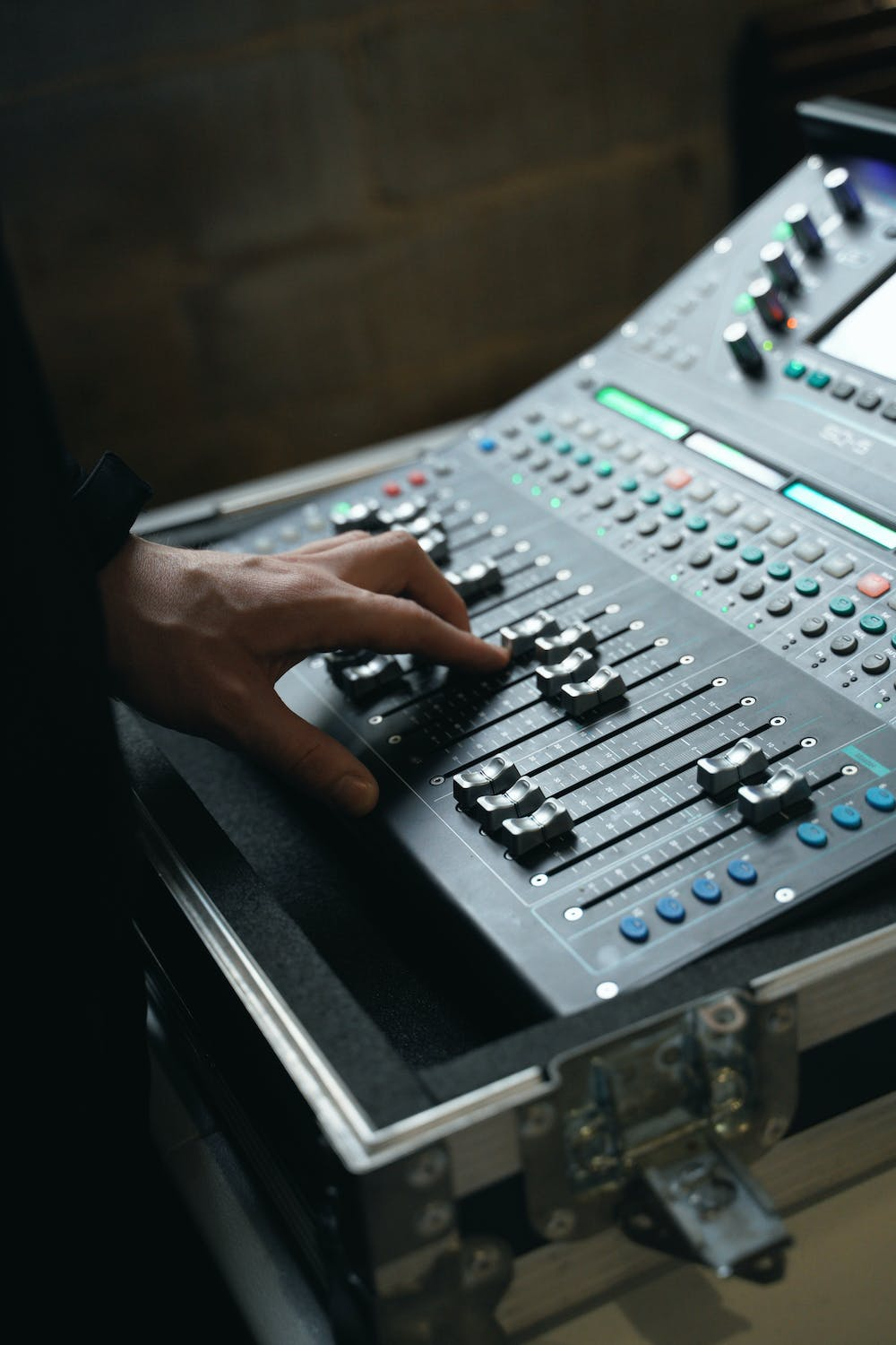 Audio Engineering - Everything You Need To Know - NFI
